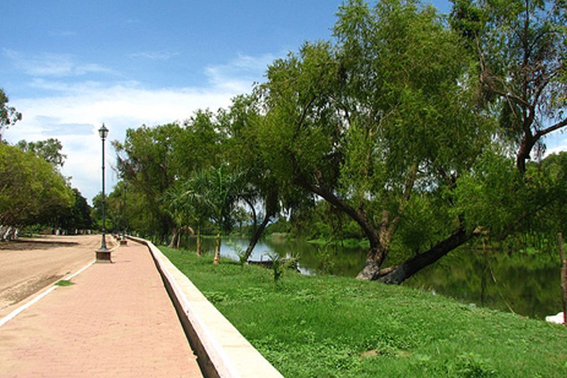 Sinaloa de Leyva estrena iluminación al estilo Altata – Ya te enteraste