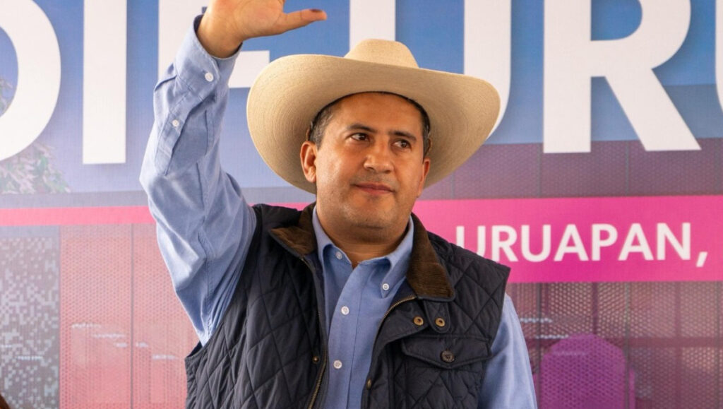 Arrestan a siete escoltas del alcalde de Uruapan, Carlos Manzo – Ya te ...